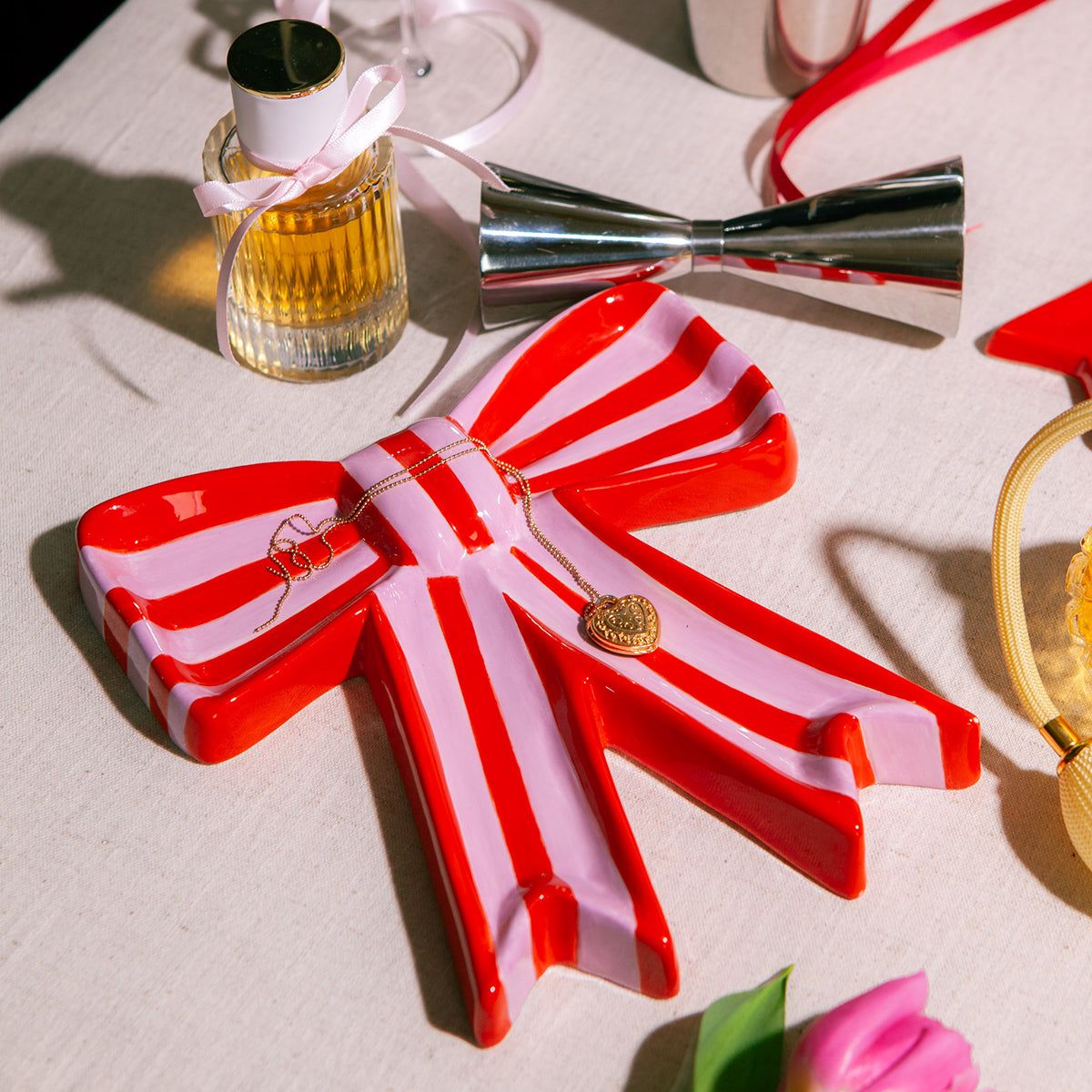DOIY Trinket Tray Bow