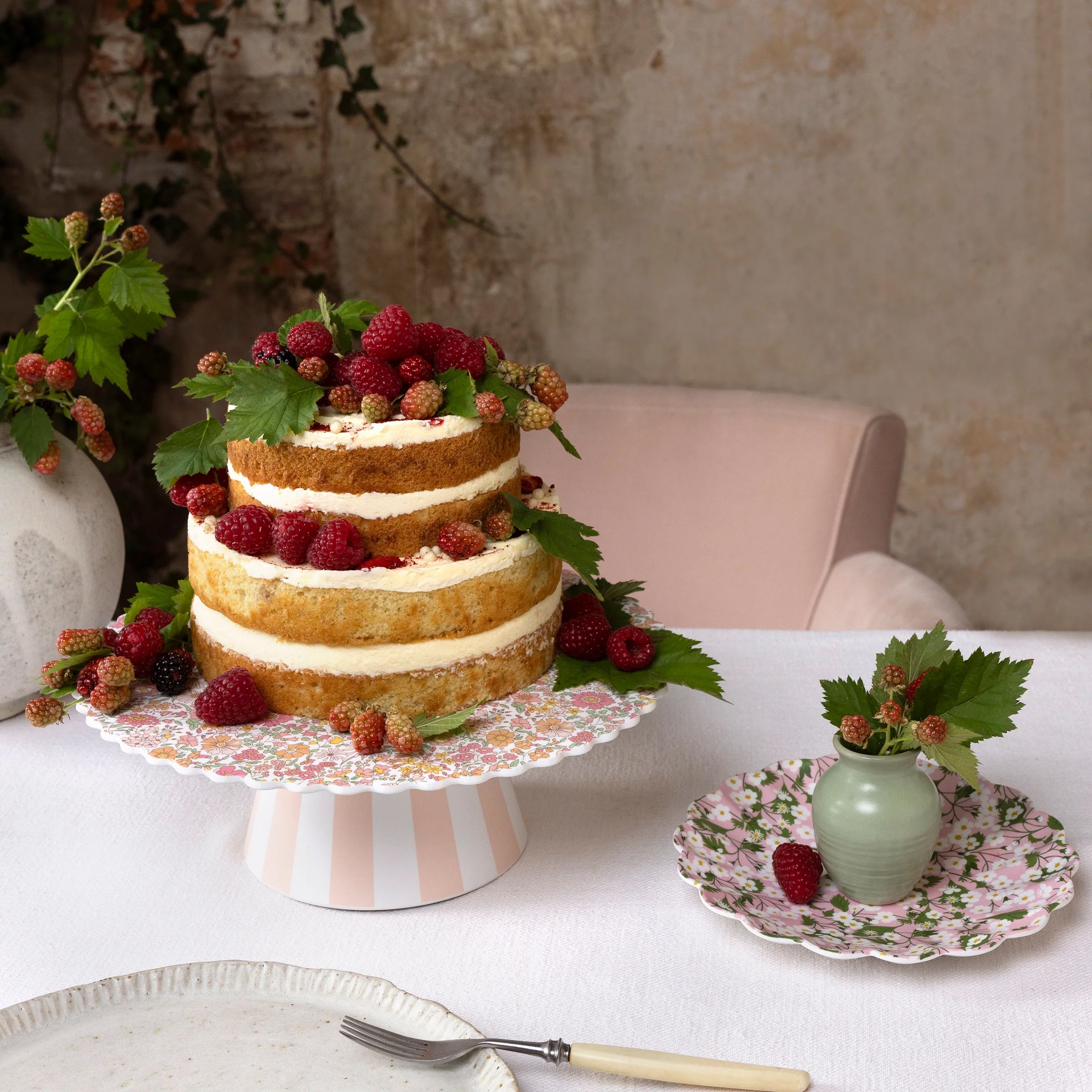 Meri Meri X Liberty Cake Stand