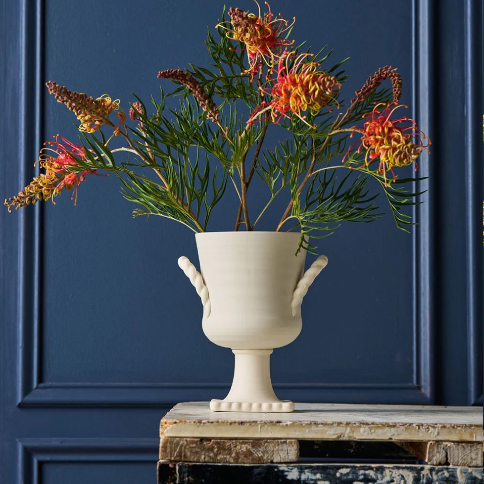 Robert Gordon Trophy Life Florence Vase